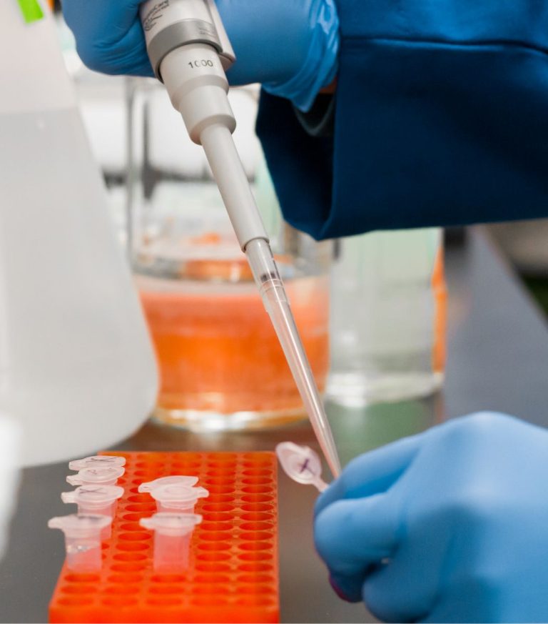 Laboratory Services - UKM UNIPEQ